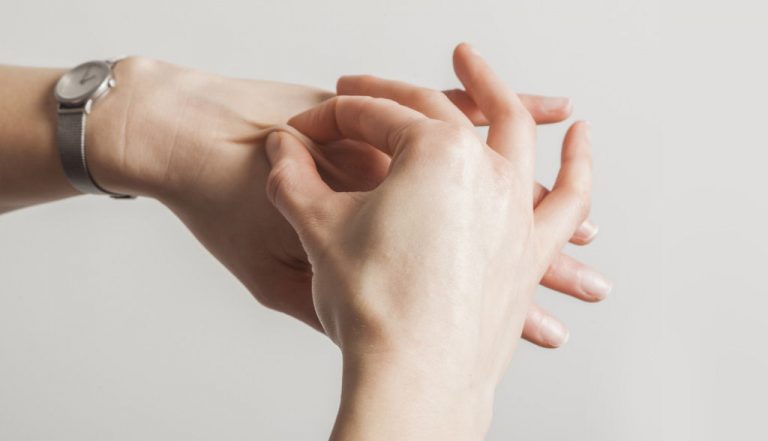 Alteração do Turgor da Pele: Saiba O Que É | Dr. Juliano Pimentel